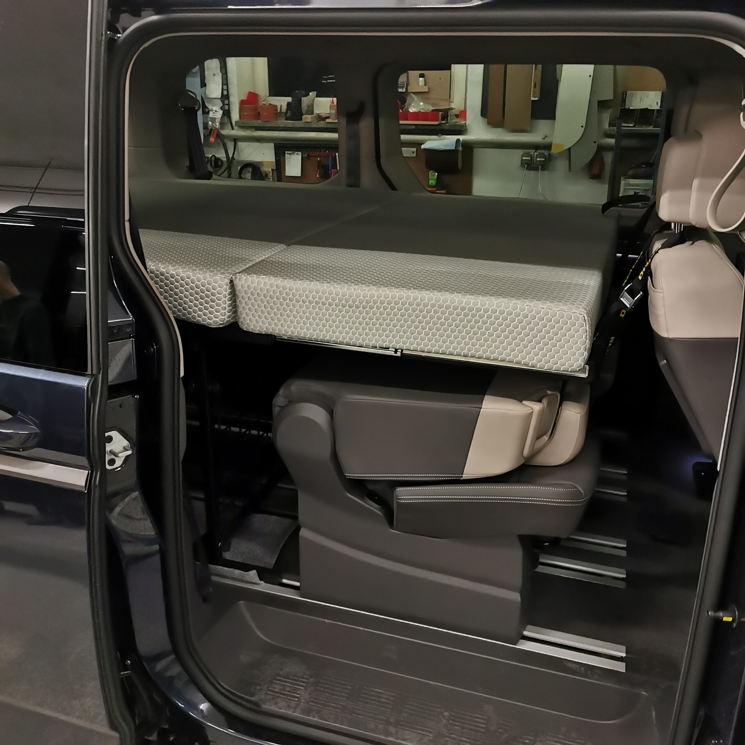 Der Neue VW T7 Multivan Als Freestyle Camper-Studie | Bus4Fun